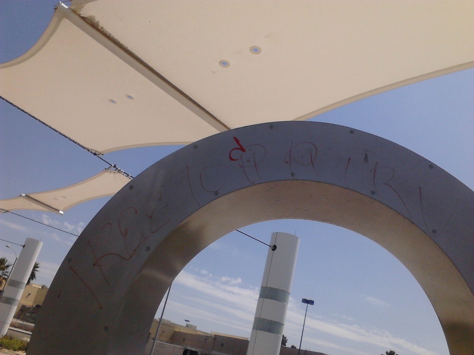 blood gangs graffiti: Tree top piru ( compton , TTP )