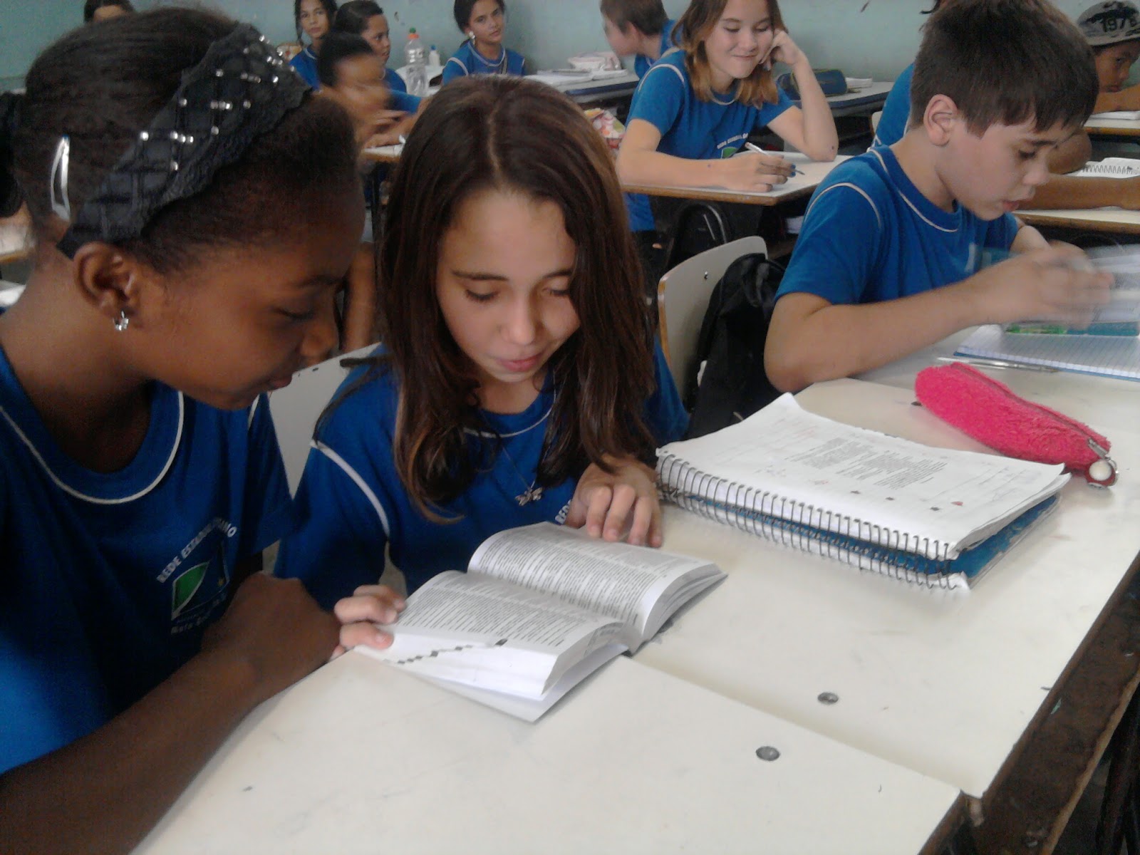 Desafios e descobertas Língua Portuguesa: Texto Embaralhado - 6º ano