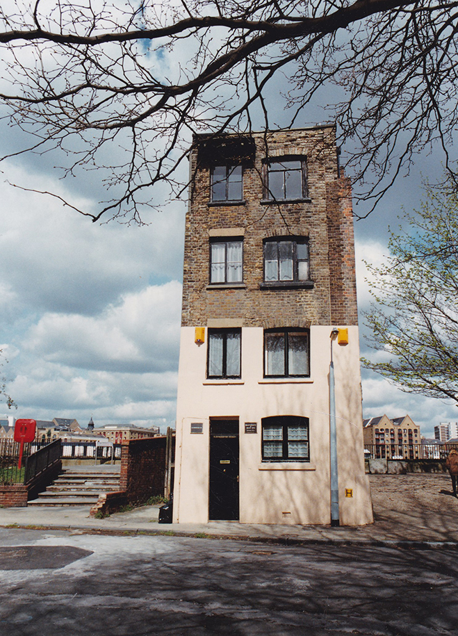 A Rotherhithe Blog: Rotherhithe's Bohemian past: Jessica Mitford in ...
