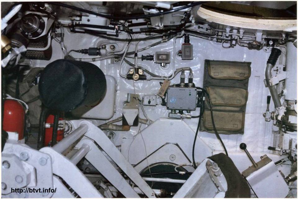 Universo Ucraniano / Ukrainian Universe: T-14 Armata: os interiores ...