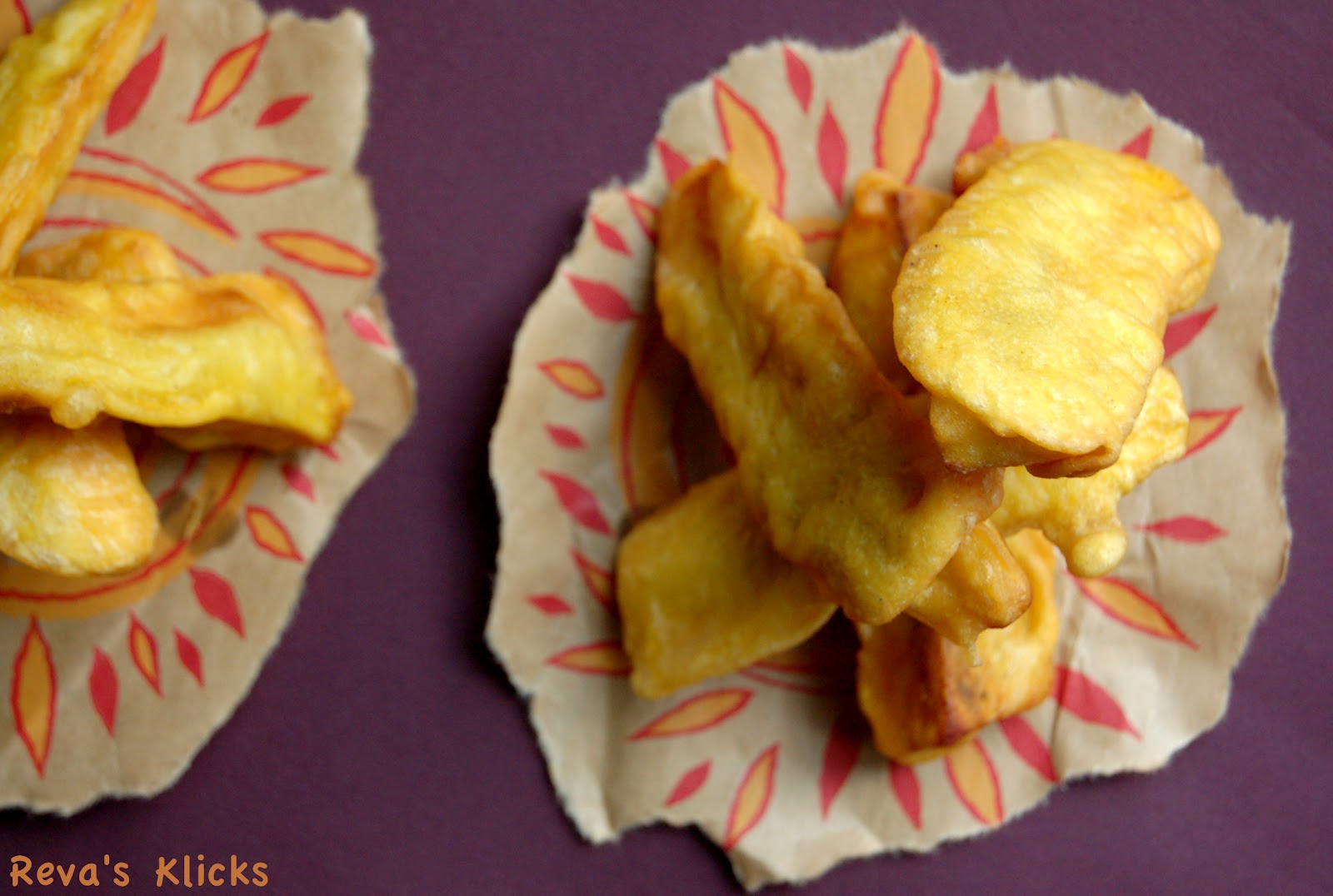 Kaarasaaram: Pazham Pori - Ethakka Appam