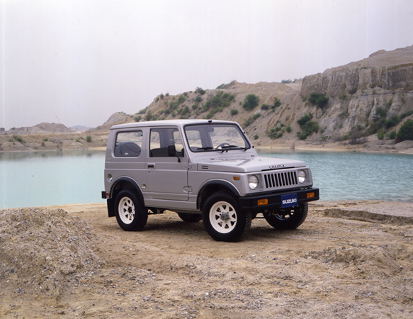 KELEBIHAN DAN KEKURANGAN SUZUKI JIMNY SJ410 | Info Dunia Otomotif