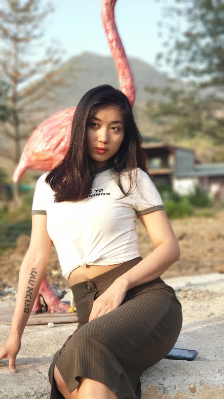 Myanmar Model Lu Lu Aung latest fashion outfit style