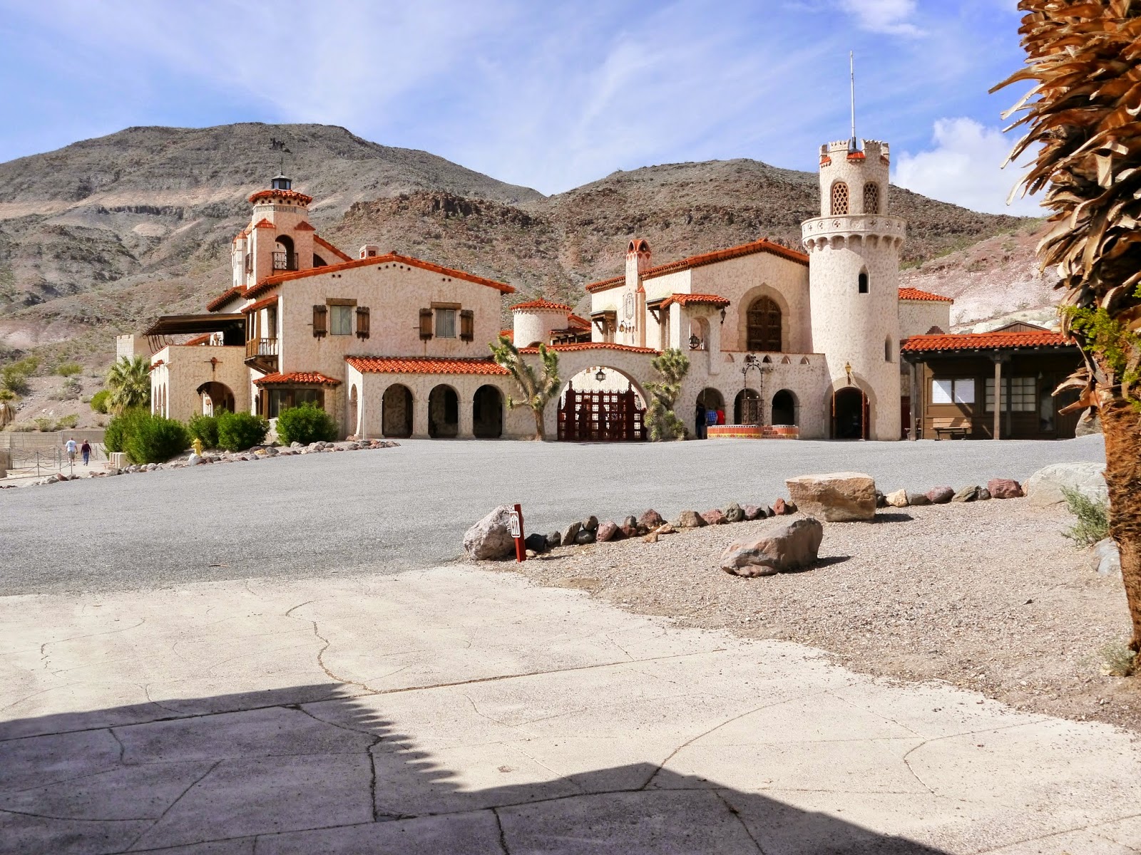 American Travel Journal: Death Valley National Park - Scotty's Castle
