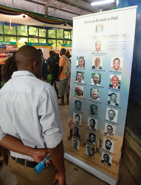 WAGENI WAFURIKA MALI ASILI NA UTALII KATIKA MAONYESHO YA SABASABA ...