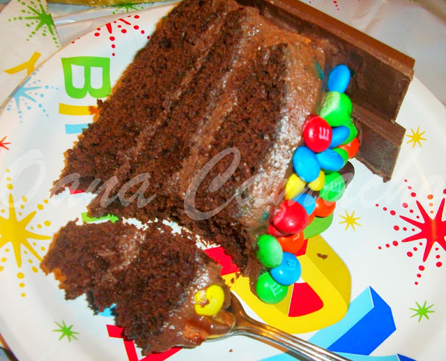 Cooking with love ! : TORT DE CIOCOLATA CU KIT KAT SI M&M'S ( KIT KAT ...