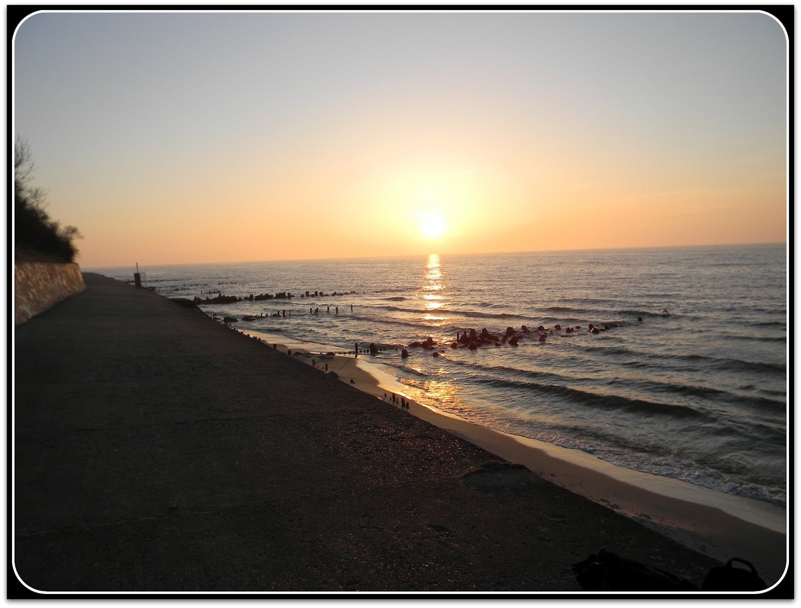 Myślę sobie...: 189/13. WIDOKÓWKI ZNAD MORZA