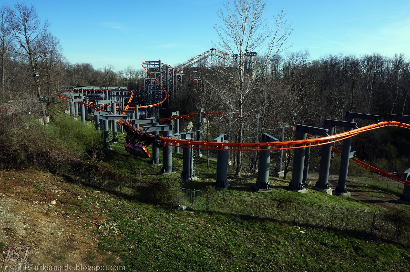InSanity lurks Inside: The Bat Flies Again at Kings Island