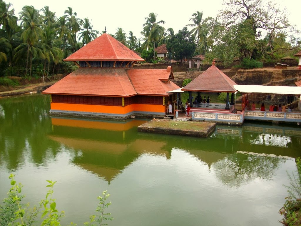 Visiting places of India: Kerala : Famous hindu tempels