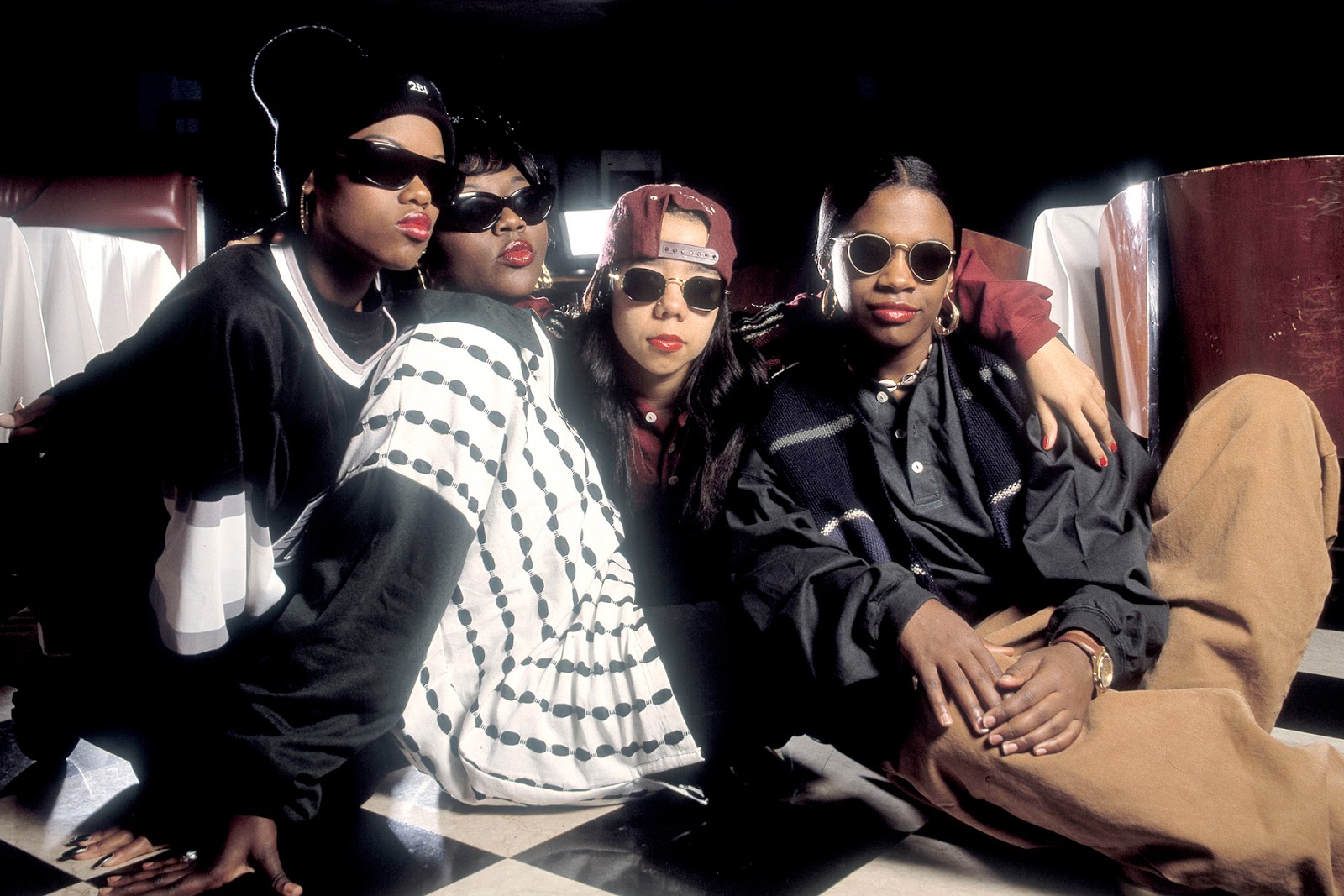 THE RAYDIO TWINs: THROWBACK: XSCAPE "JUST KICKIN' IT"
