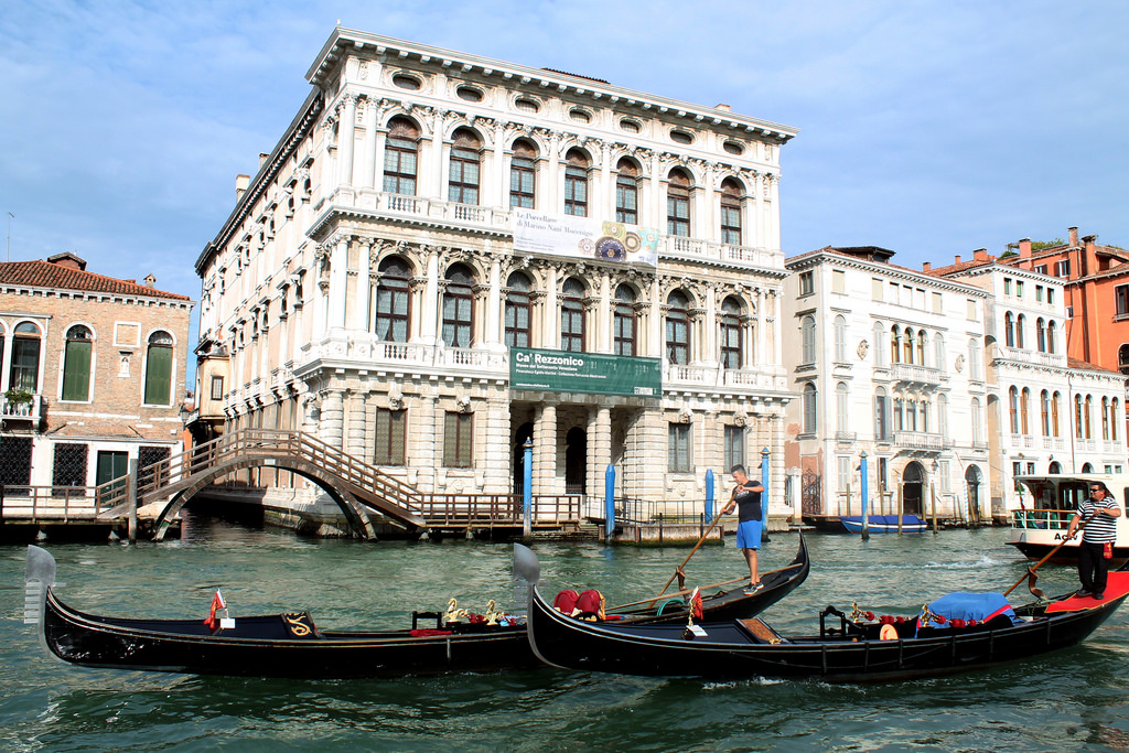 10 Tourist Attractions in Venice - Tourist Places in the world ...