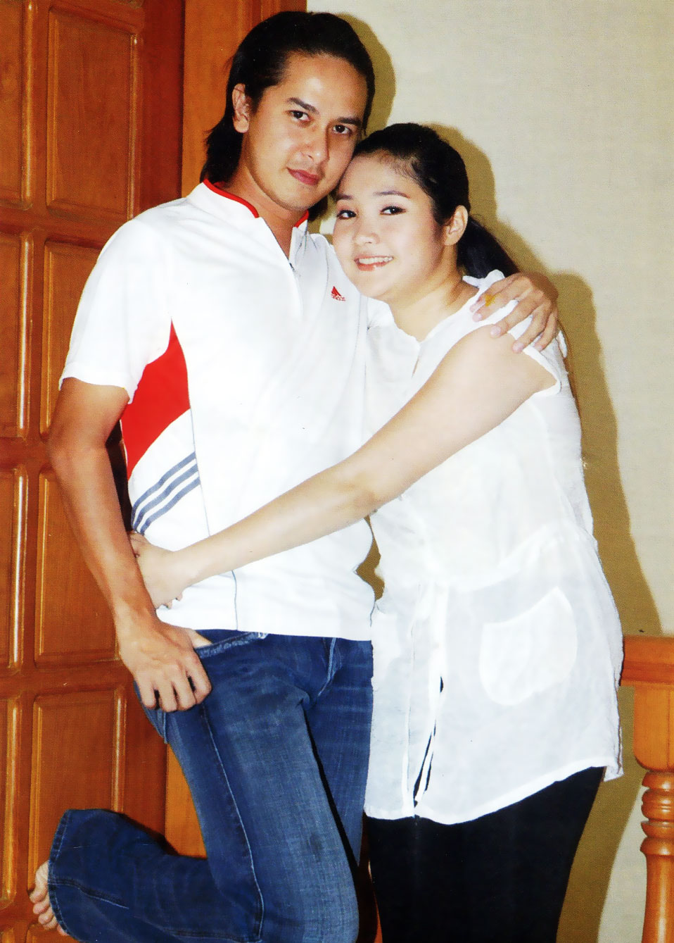 Actor Paing Zay Ye Htun's Family Photos | Myanmar Celebrity Couple Photos!