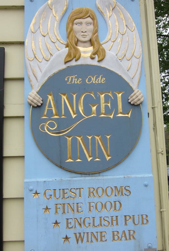 kiki's B.F.F: The Olde Angel Inn
