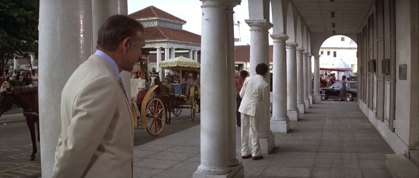James Bond Locations: Bond and Small-Fawcett in Nassau