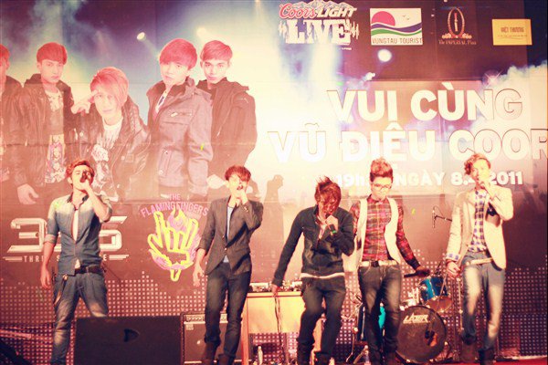 VIETPOPWORLD: What Is Stopping Vpop To Be As Big As Kpop????!