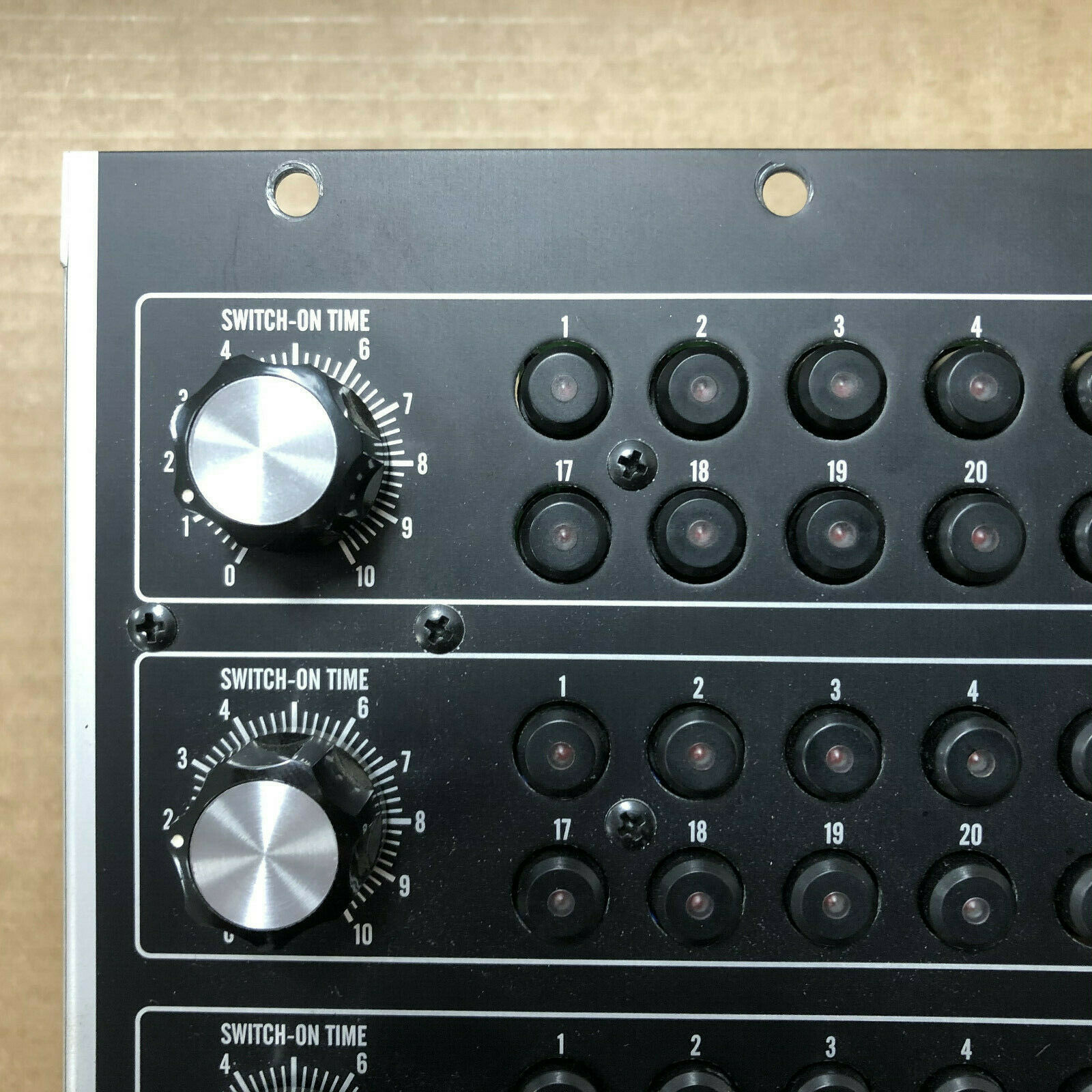 MATRIXSYNTH: Moon Modular 568 Trigger Sequencer + 568A Assistant & 568P Programmer Synth