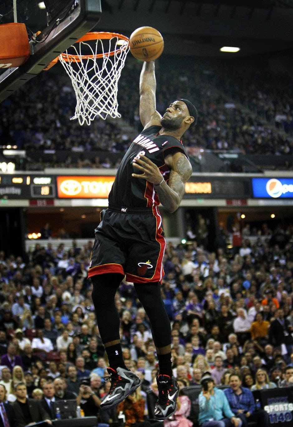 NWK to MIA: Happy 29th Birthday To LeBron King James