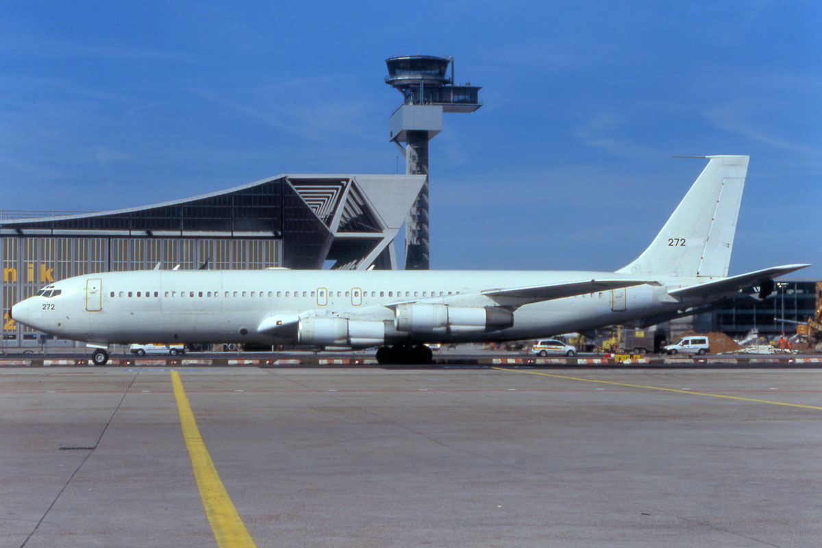 Boeing B707 Jets: Israel Air Force B707 272(4X-JYV)