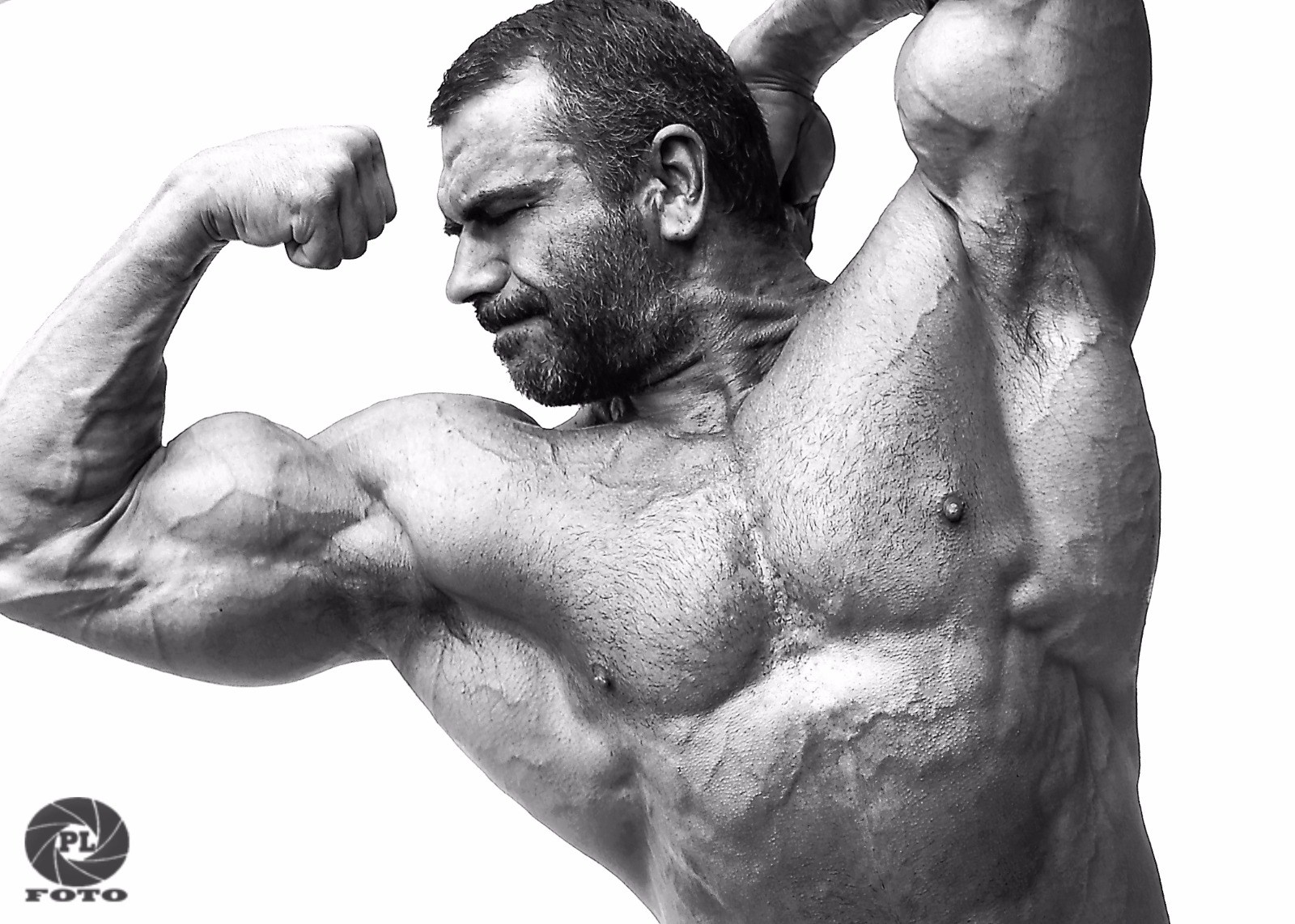 Muscle Lover: Spanish master bodybuilder Toni Lloret
