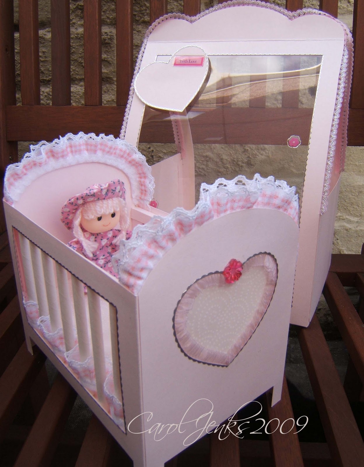 Carol's Crafty Corner: Arty Farty