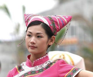 artalentalleart: TANGKULUAK GUANGXI ZHUANG dan TANGKULUAK MINANGKABAU ...