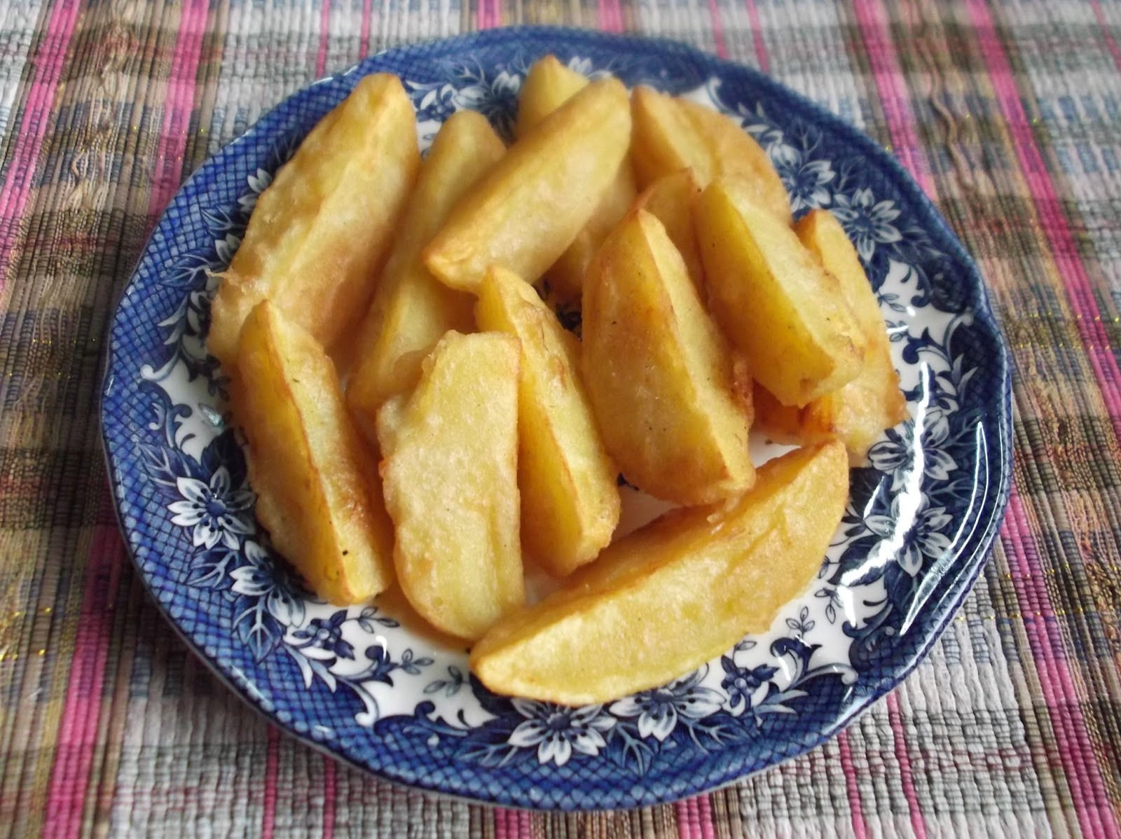 Kentang Wedges (Potato Wedges)