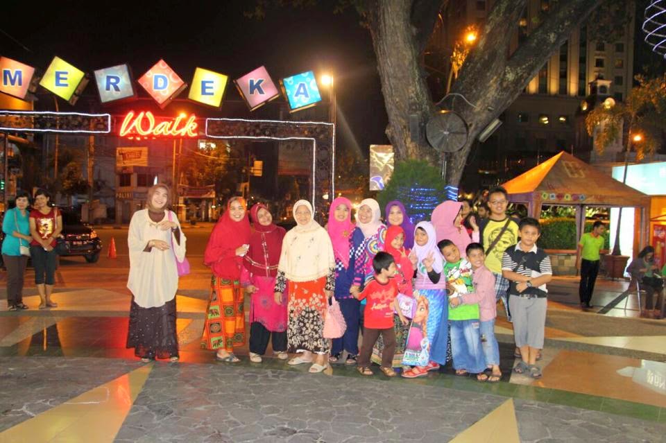 Meciko66: MENIKMATI SUASANA MERDEKA WALK PUSAT CULINAIRE TERKENAL KOTA ...