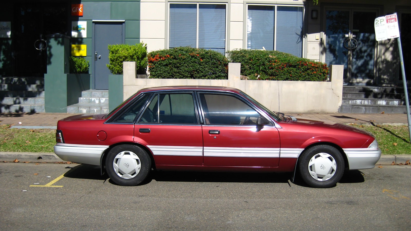 Aussie Old Parked Cars: 1987 Holden VL Commodore Berlina Sedan