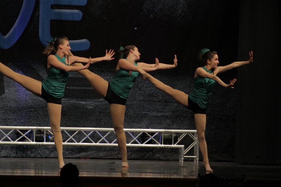 DancExplosion Arts Center