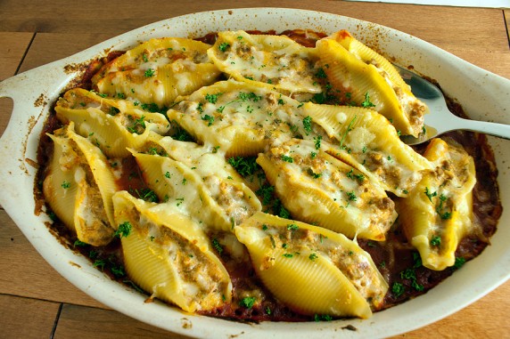 Lasagna Stuffed Shells - Samantha's favorite recipes