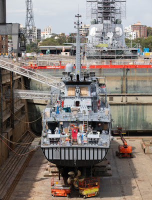Asian Defence News: HMAS Gascoyne Minehunter Receive Five Yearly Refit