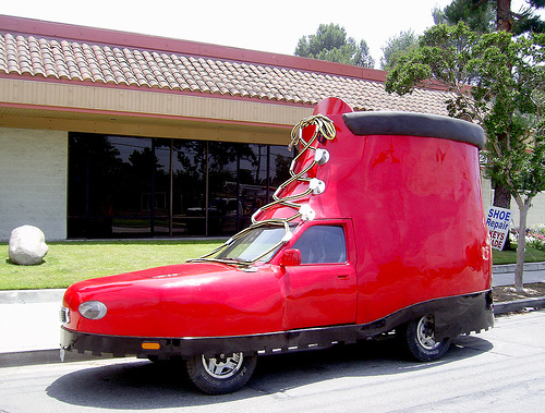 FaceFun: Amazing Shoe Cars Model Pictures