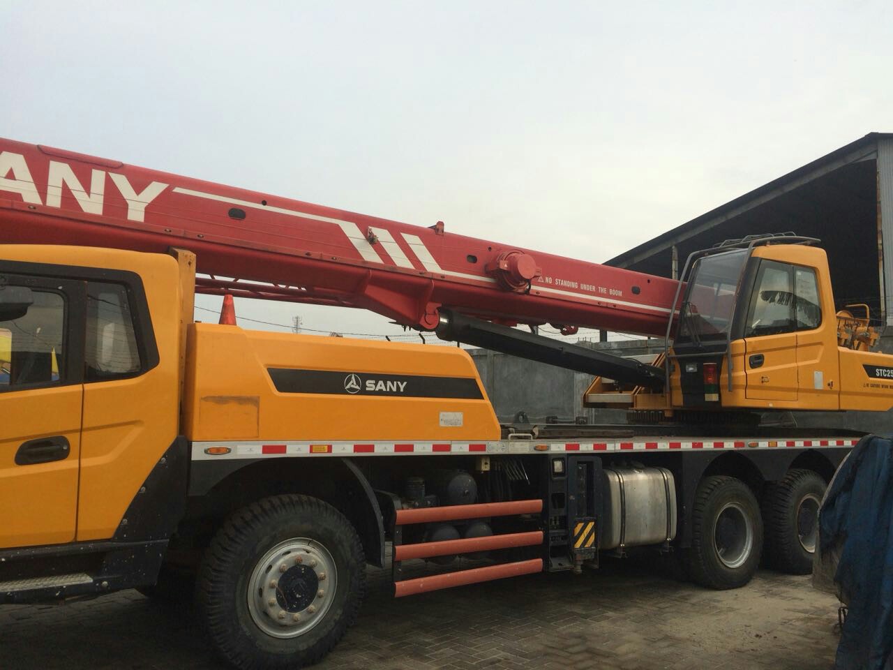 CV. Medan Albertindo : FOCO CRANE & TRUCK CRANE