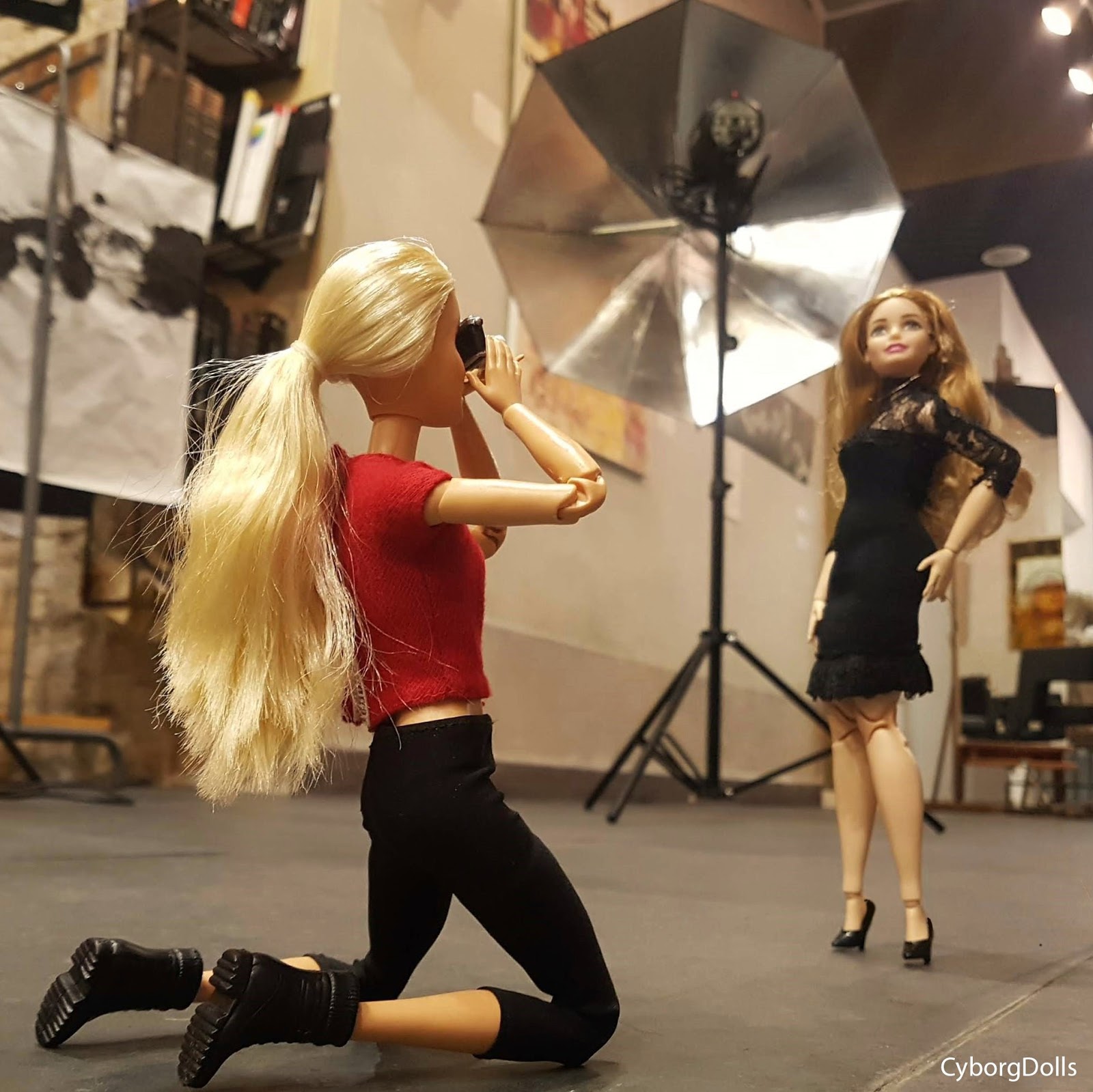 CyborgDolls: Curvy Models rock!