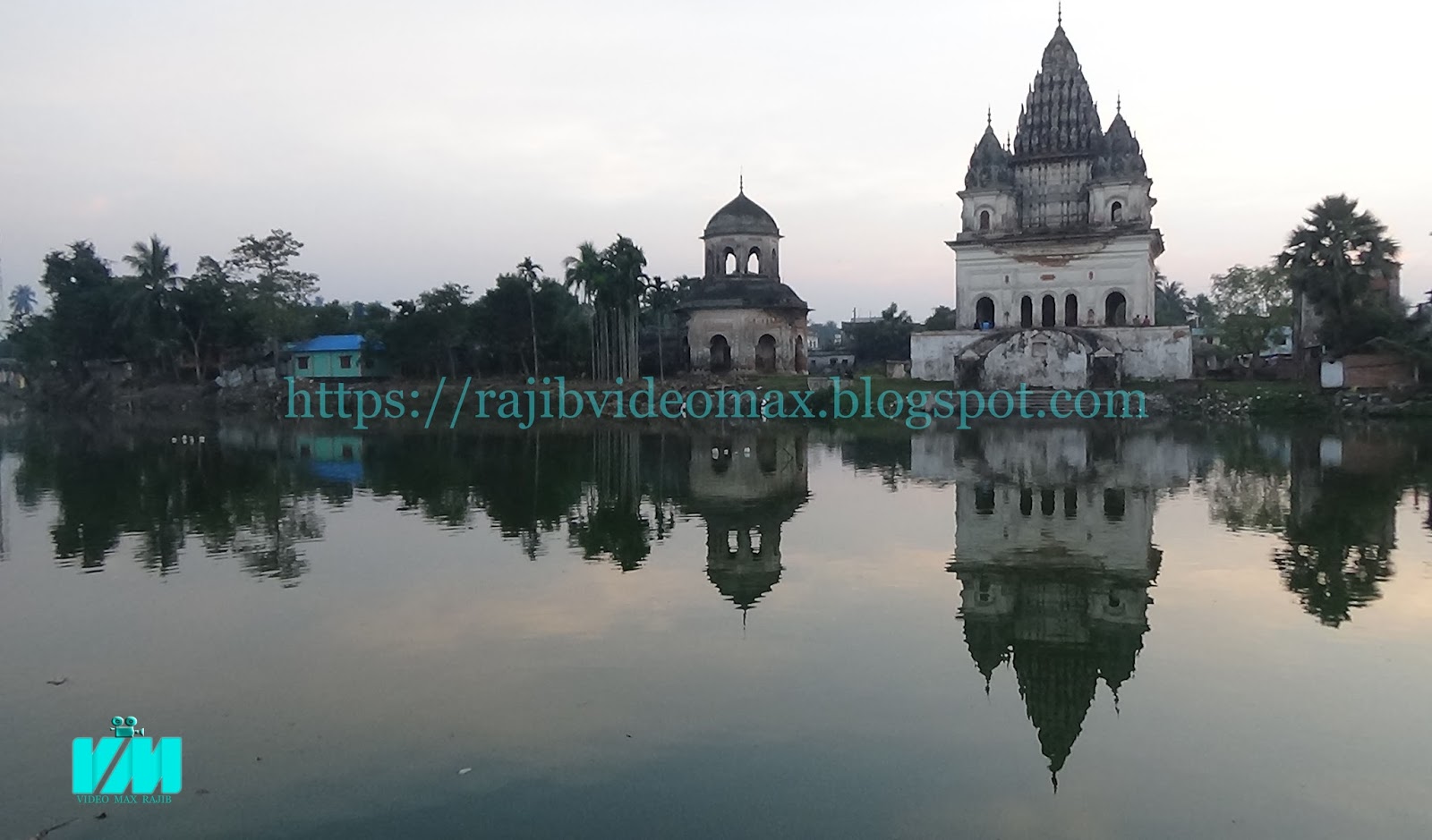 Puthia Rajbari, Rajshahi, Shiva Mandir of the world. - Video Max