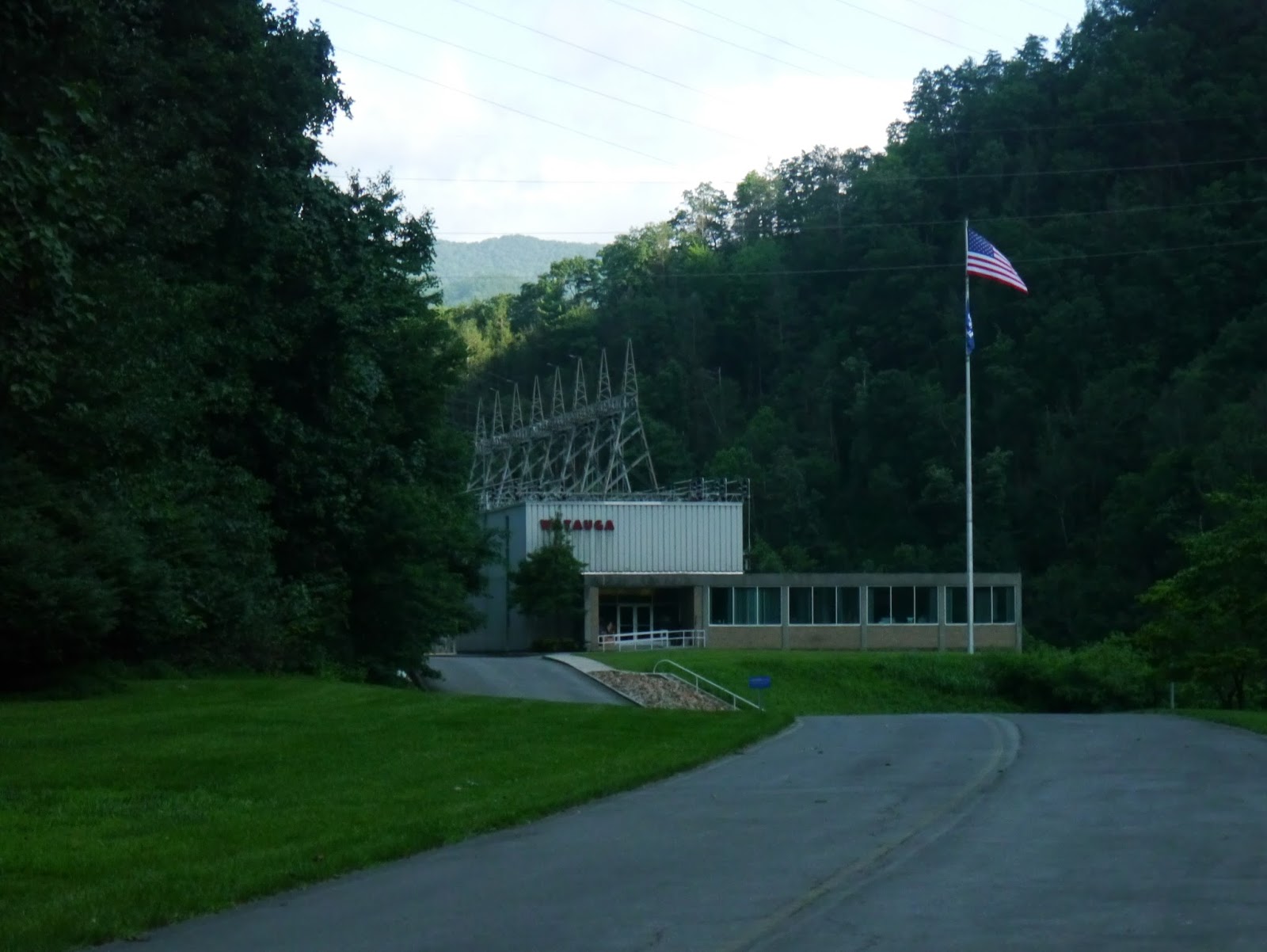 American Travel Journal: Several East Tennessee Dams