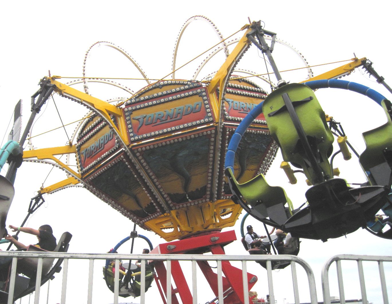 Victoria Phantasmagoria: Tornado, Sizzler, Kamikaze, Viper