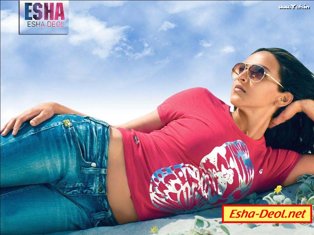 esha deol hot in | Total Crazy Pics