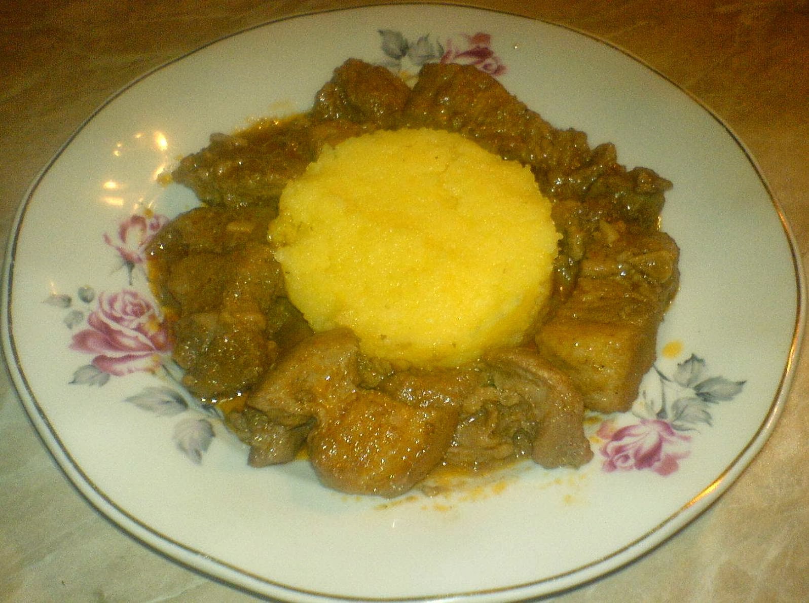 Tochitura de porc | Preparatedevis.ro