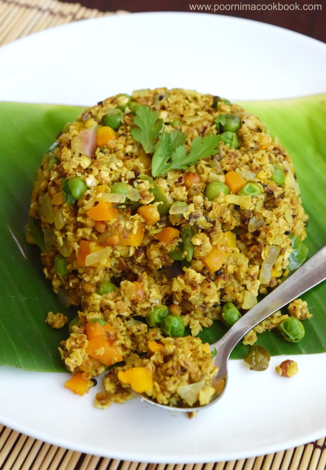 Poornima's Cook Book: Oats Vegetable Upma / Oats Upma