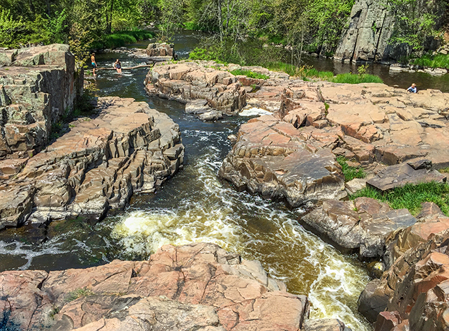 Hiking the Ice Age Trail - Eau Claire Dells Segment