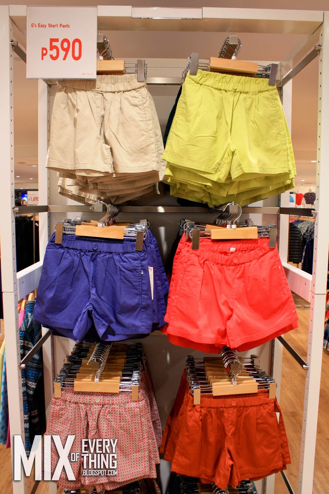 UNIQLO opens their 7th and largest store in the Philippines - Blog for ...