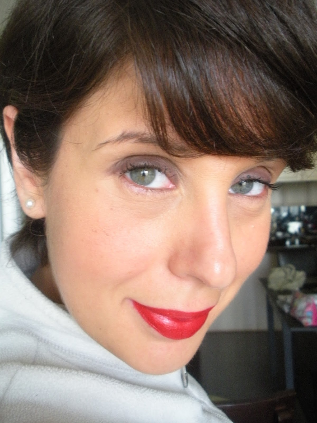 Beauty and Elegance: YSL Le Rouge #1 Lipstick