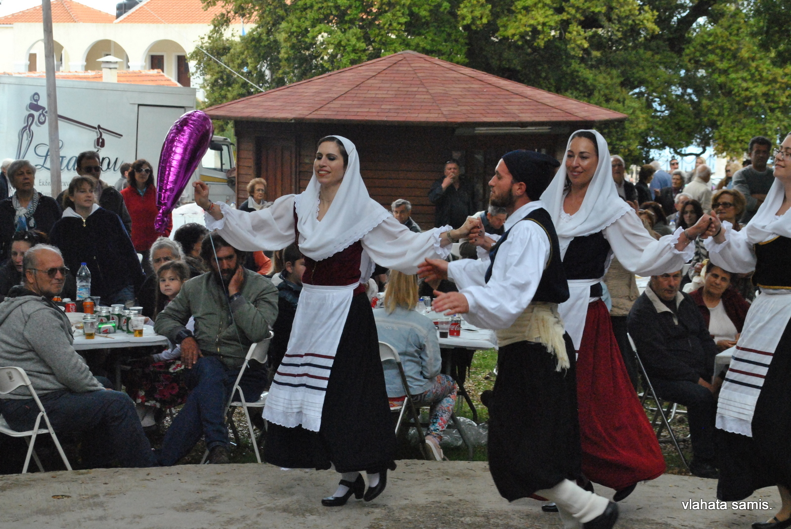 vlahata samis ΚΕΦΑΛΟΝΙΑ: Το πανηγύρι στα Θέματα.