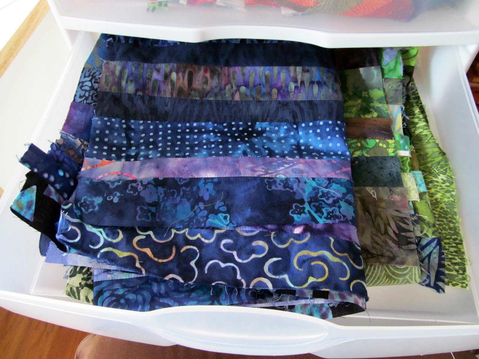 String Thing Along: Strip piecing, finally used.....