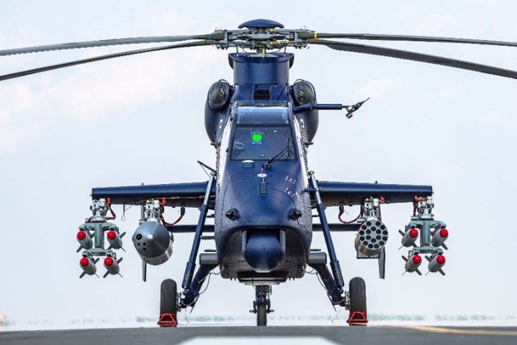 CHINESE Z-19E ATTACK HELICOPTER COMPLETES MAIDEN FLIGHT - Blog Before ...