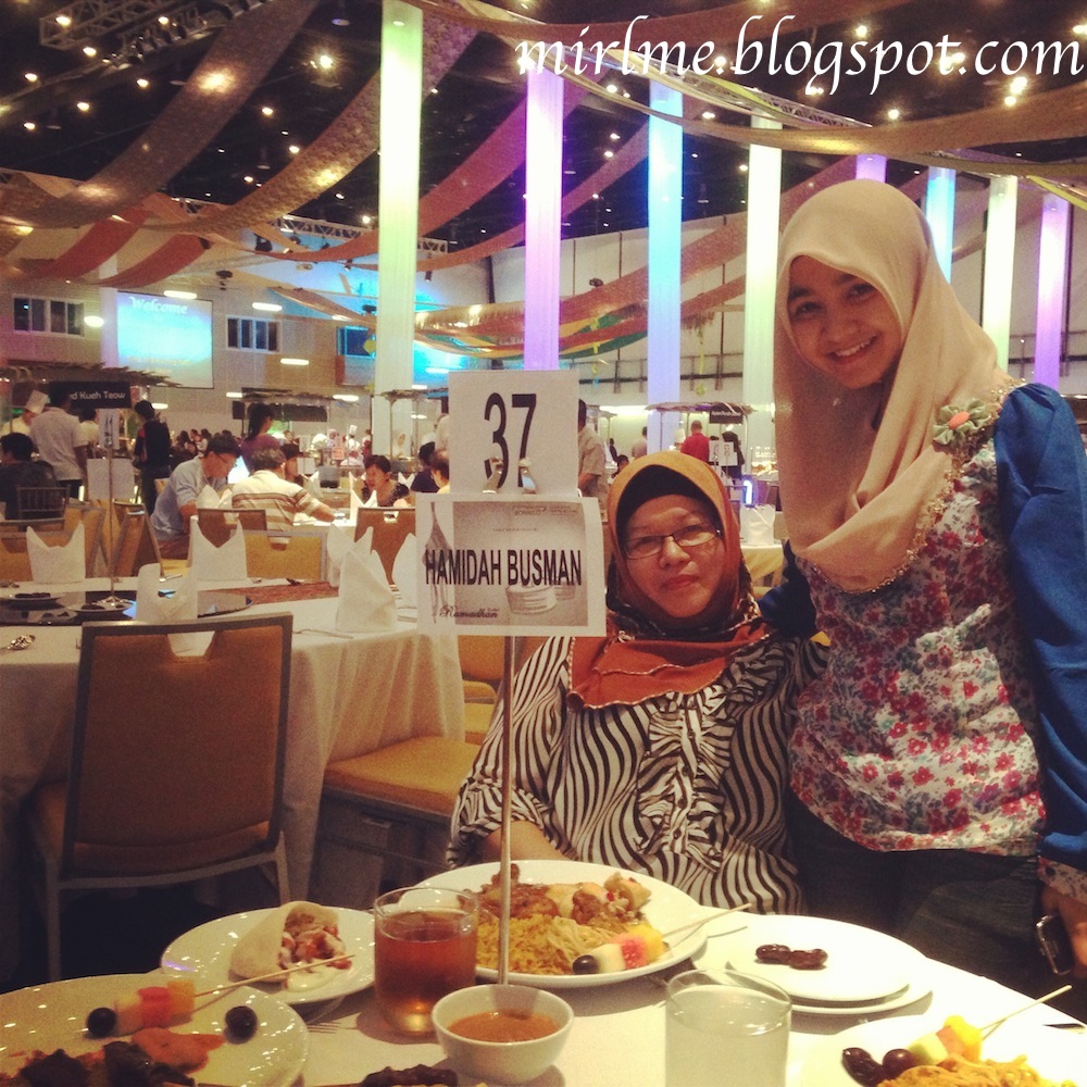 Mirlme Blog: Berbuka Puasa di Borneo Convention Centre Kuching (BCCK ...