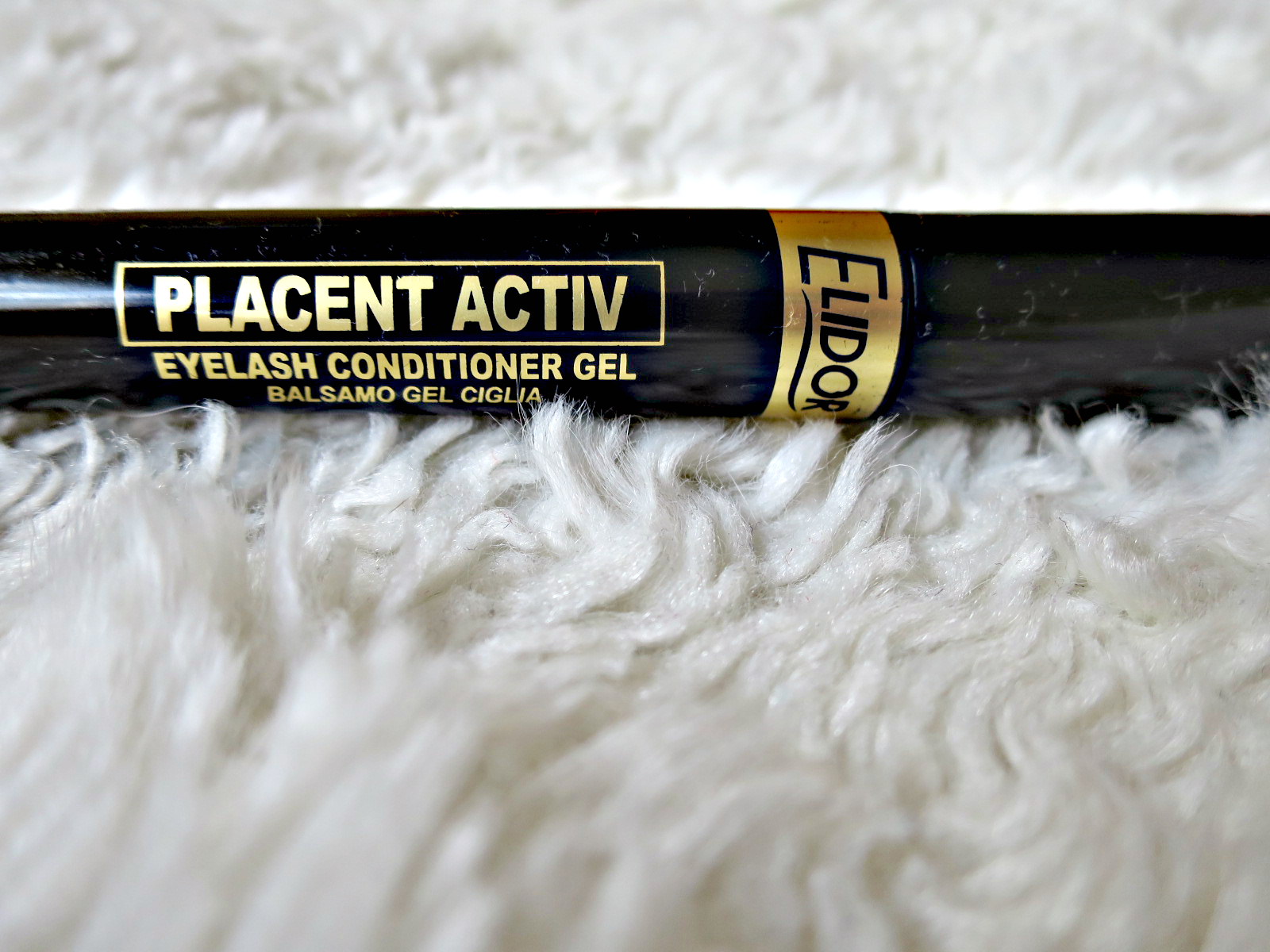 : REVIEW: Placent Activ eyelash conditioner