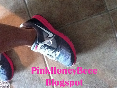 PinkHoneyBeee: My New Nike Lunarfly's & Bedazzled Toes