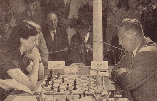 II Torneo Internacional de Ajedrez de Sitges 1949, brillante triunfo de ...